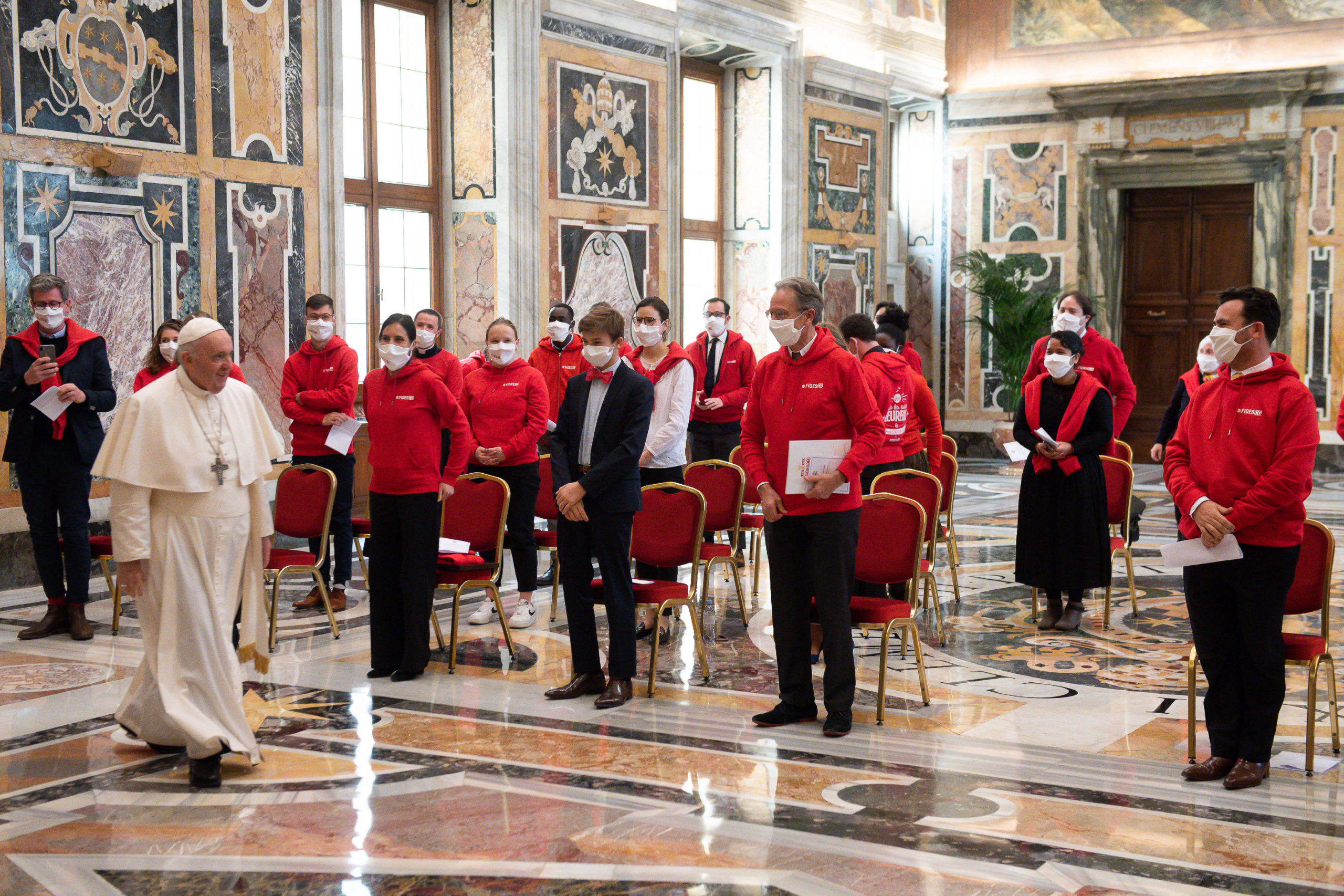 Pope to Managers, Volunteers of FIDESCO Group - Exaudi