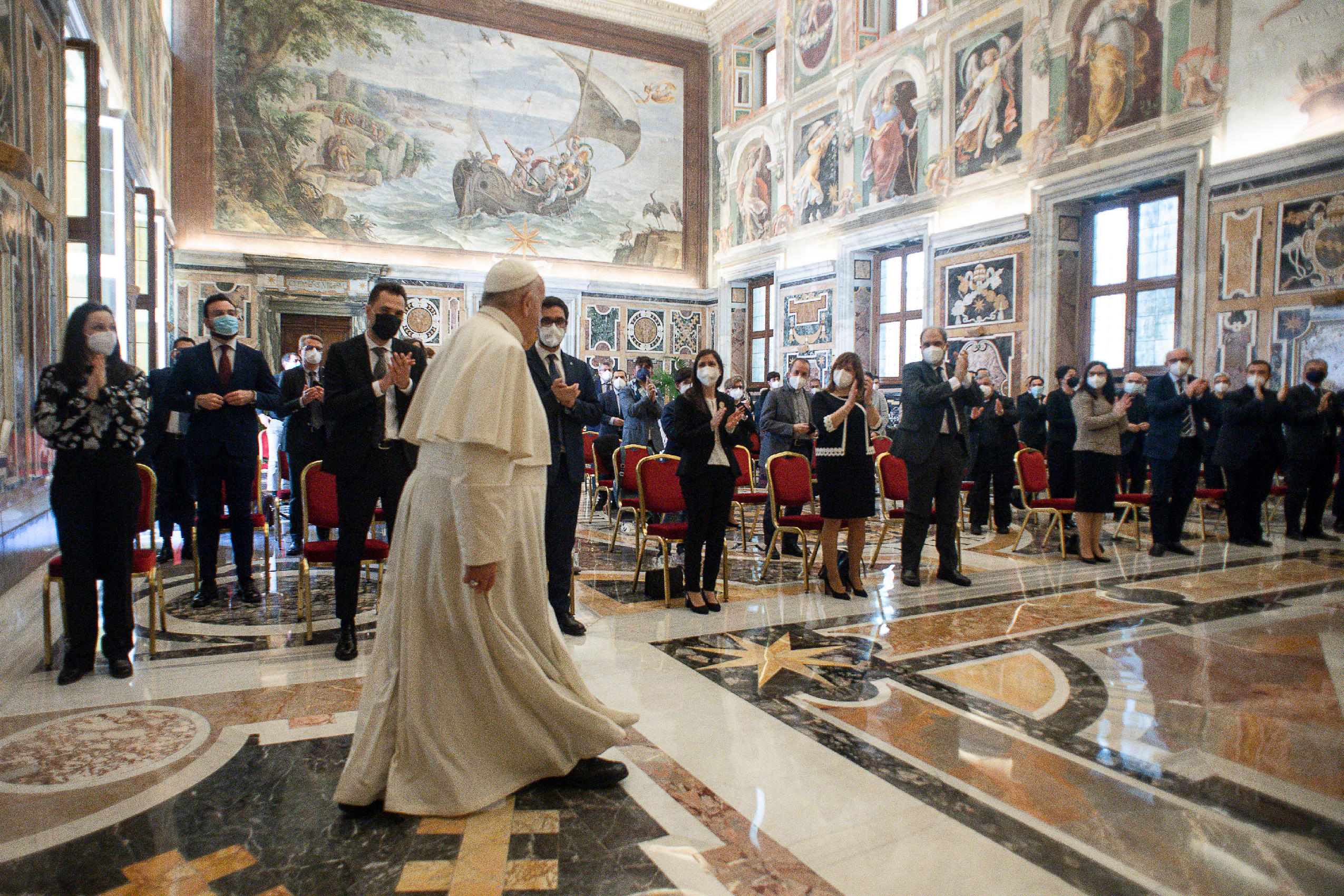 Pope Meets Italian Catholic Action Members - Exaudi