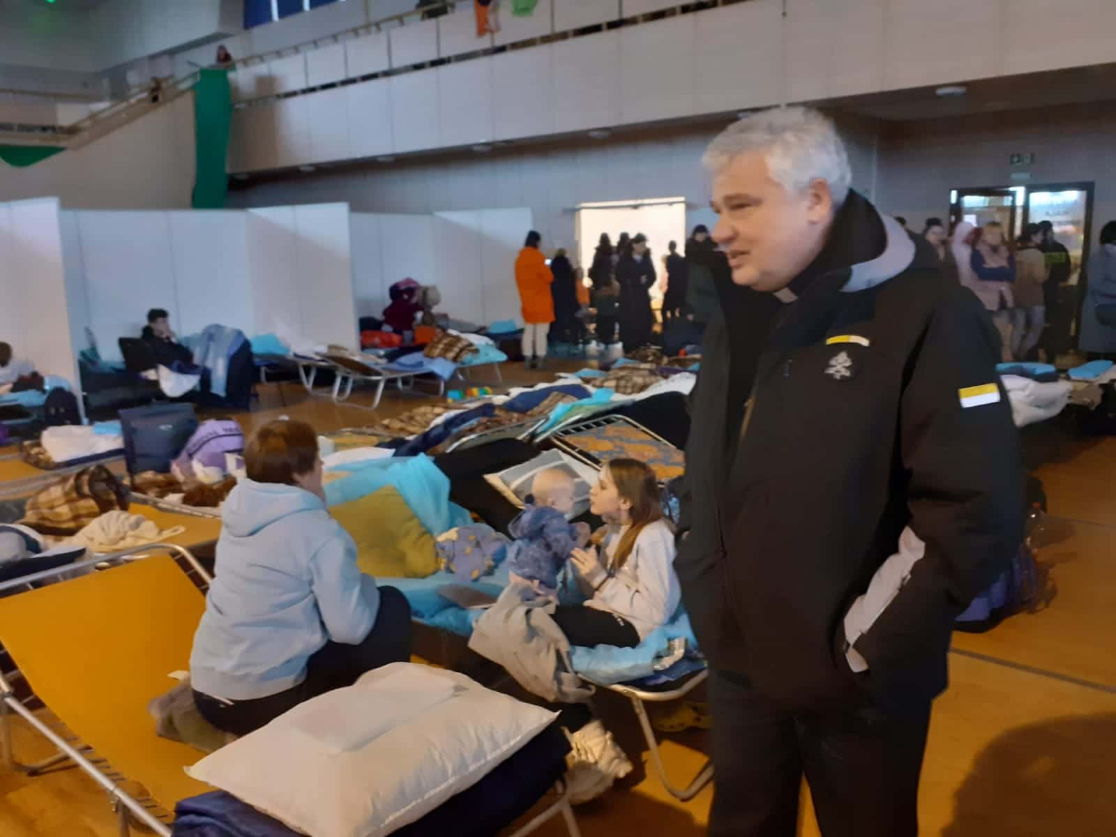 Cardinal Konrad Krajewski Visits Refugees on Polish Border - Exaudi