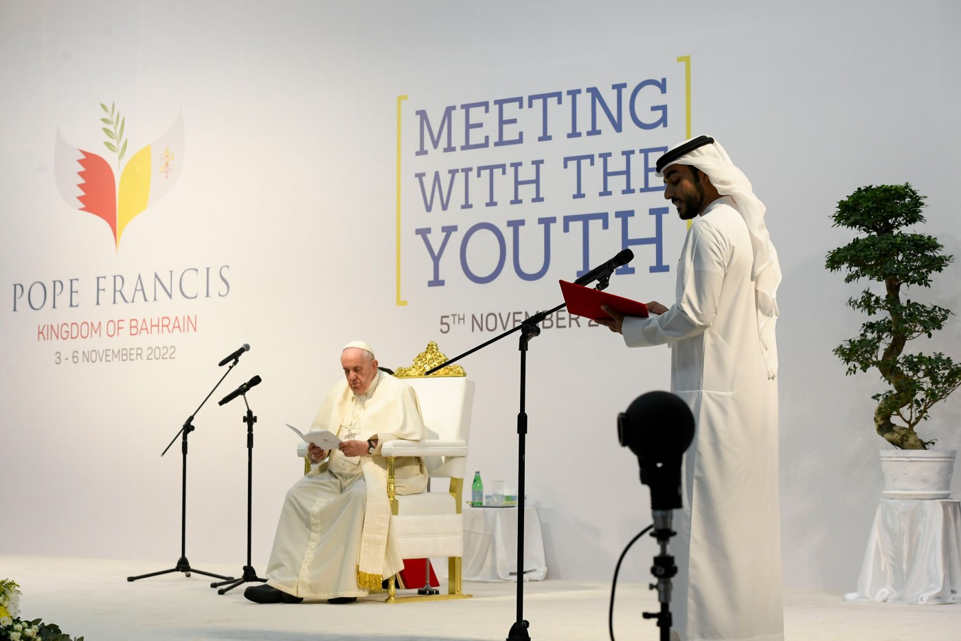 The Pope to young people: “make noise” and mix with others” - Exaudi