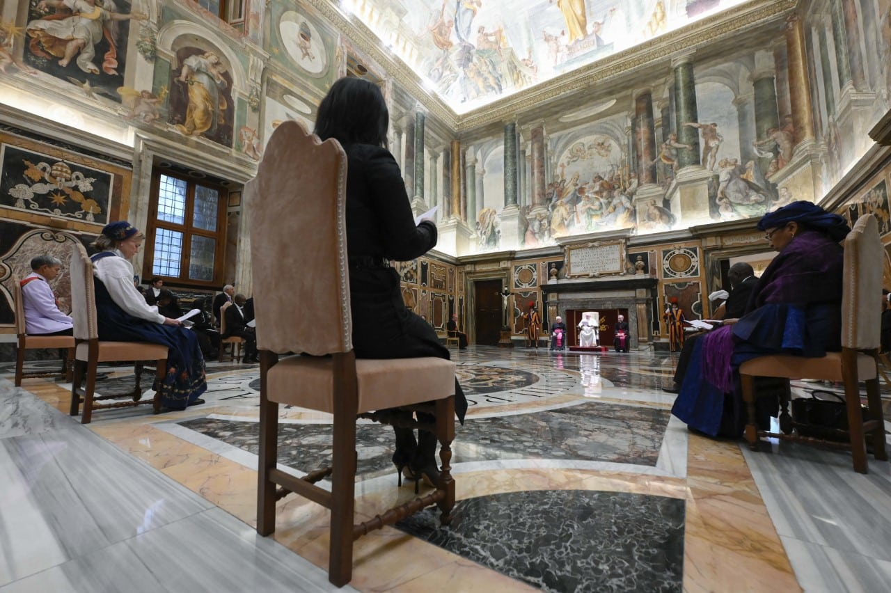 The Pope to new ambassadors: ‘Safeguard and promote the wellbeing of ...
