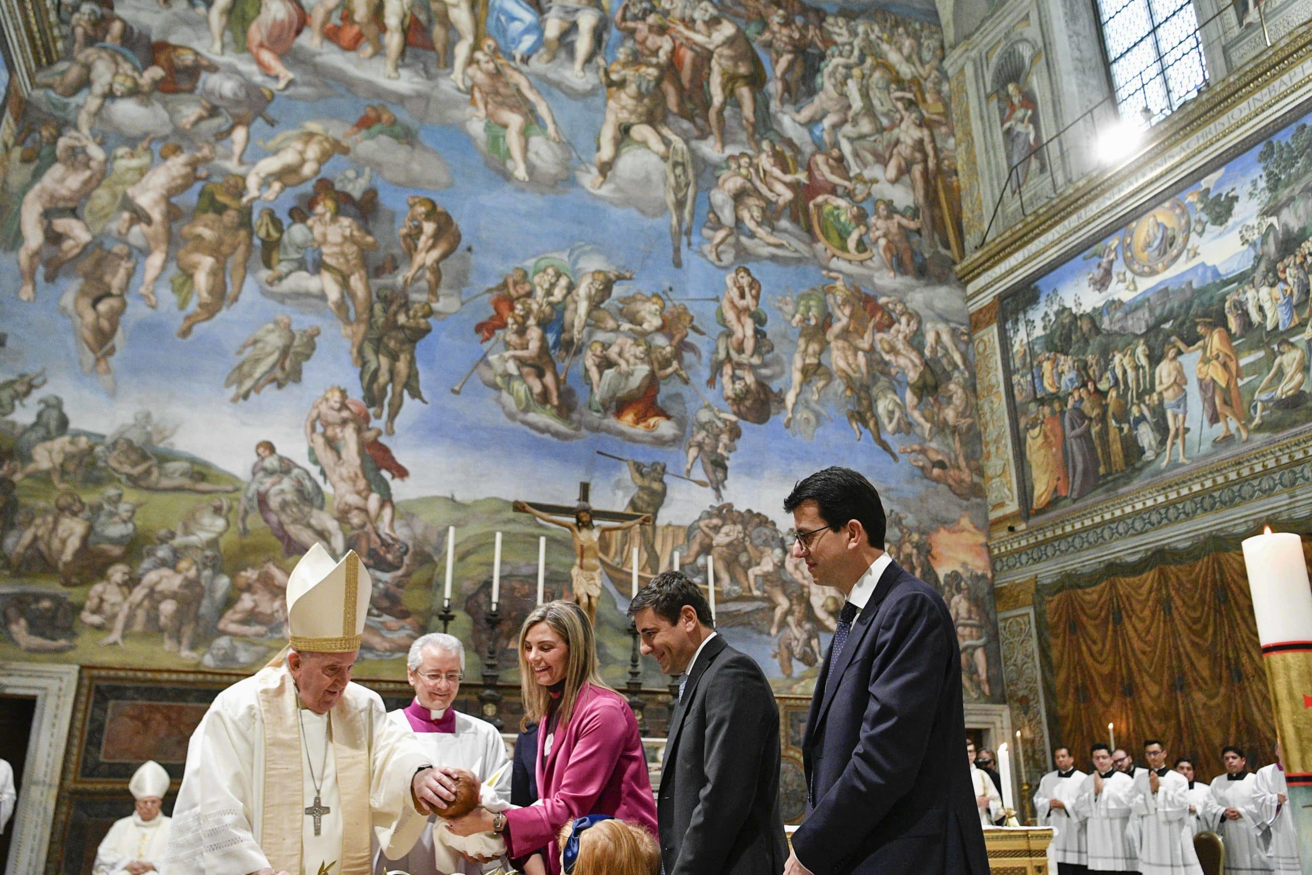 “Baptism makes us reborn to Christian life” - Exaudi