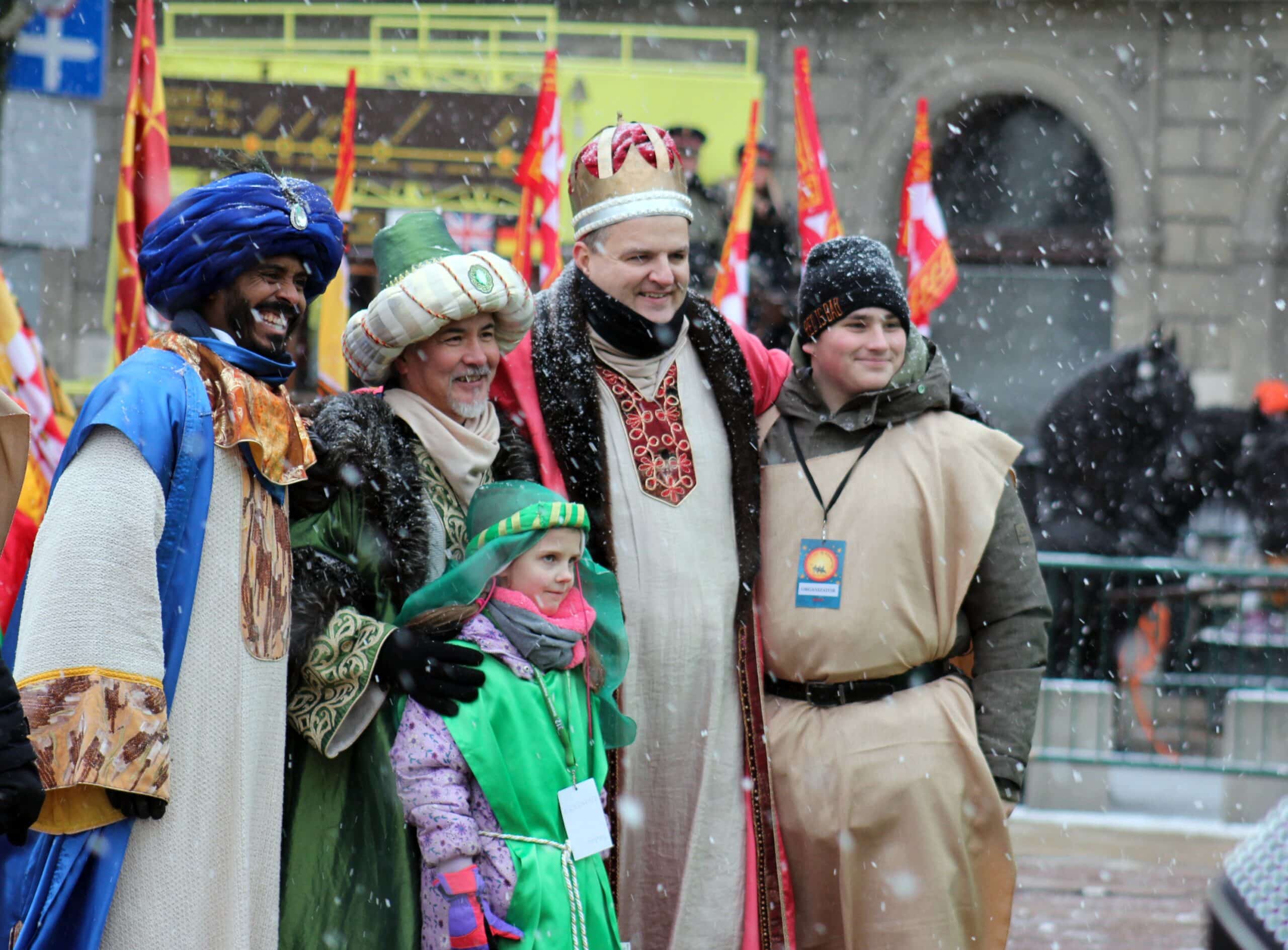 Record-breaking Three Kings’ Parade, 900 towns joined in - Exaudi