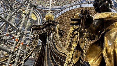 The Chair of St. Peter: A Spiritual Treasure in the Vatican Basilica ...